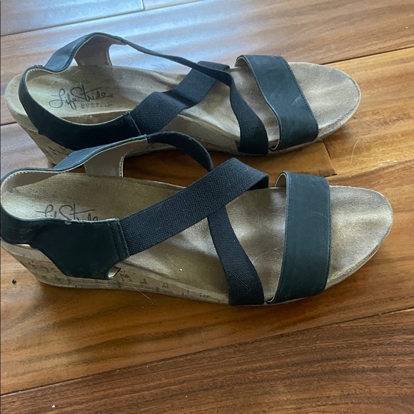 Life Stride | Shoes | Life Stride Black Wedge Sandals | Poshmark